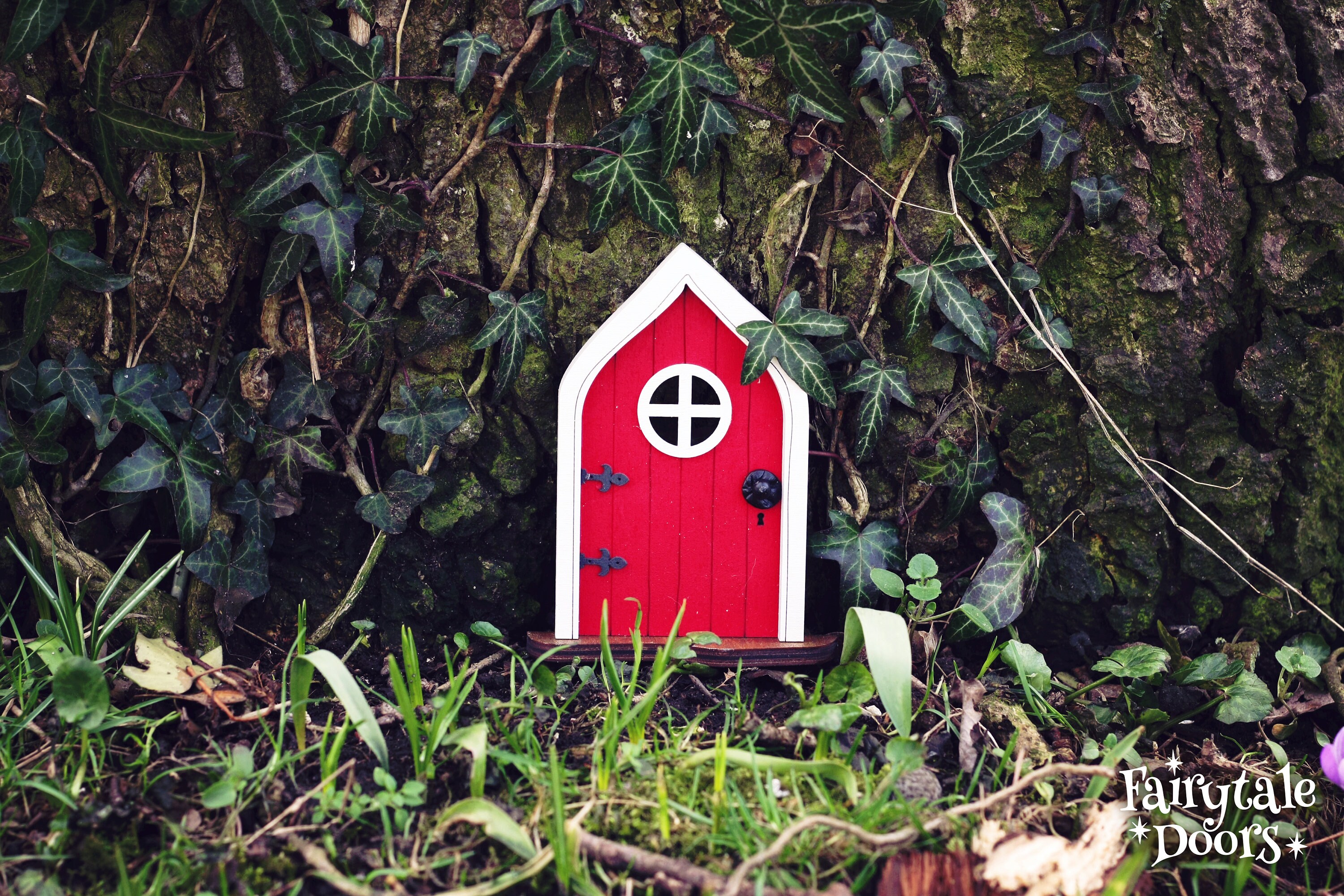 Fairy Door 'mara' in Red Red Fairy Door Fairy Door - Etsy