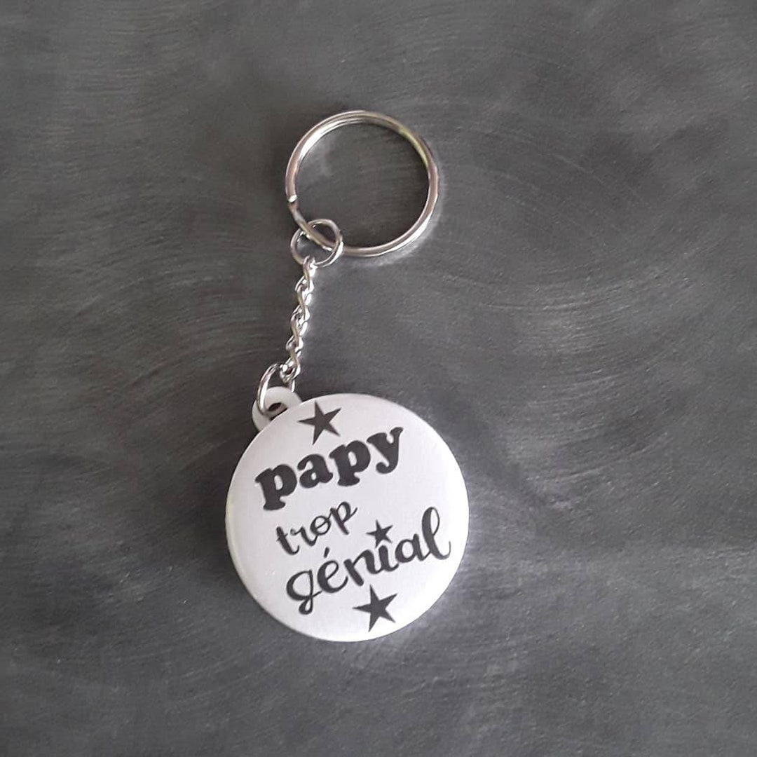 Keychain Feast of the Papis - Etsy UK