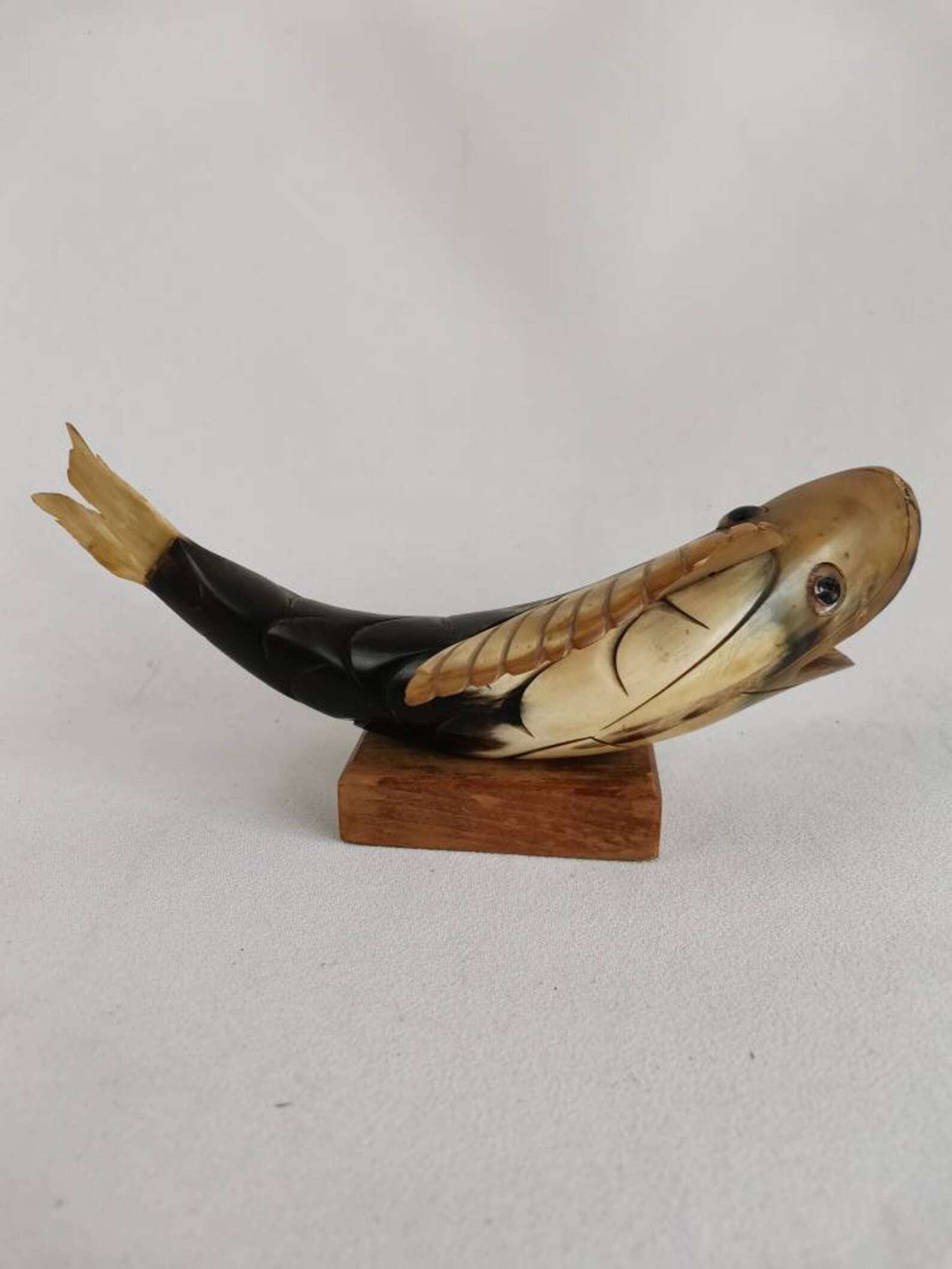 Antique Fish Made of Bull Horn and Wood 1940s | Antique Figurine Fish ...
