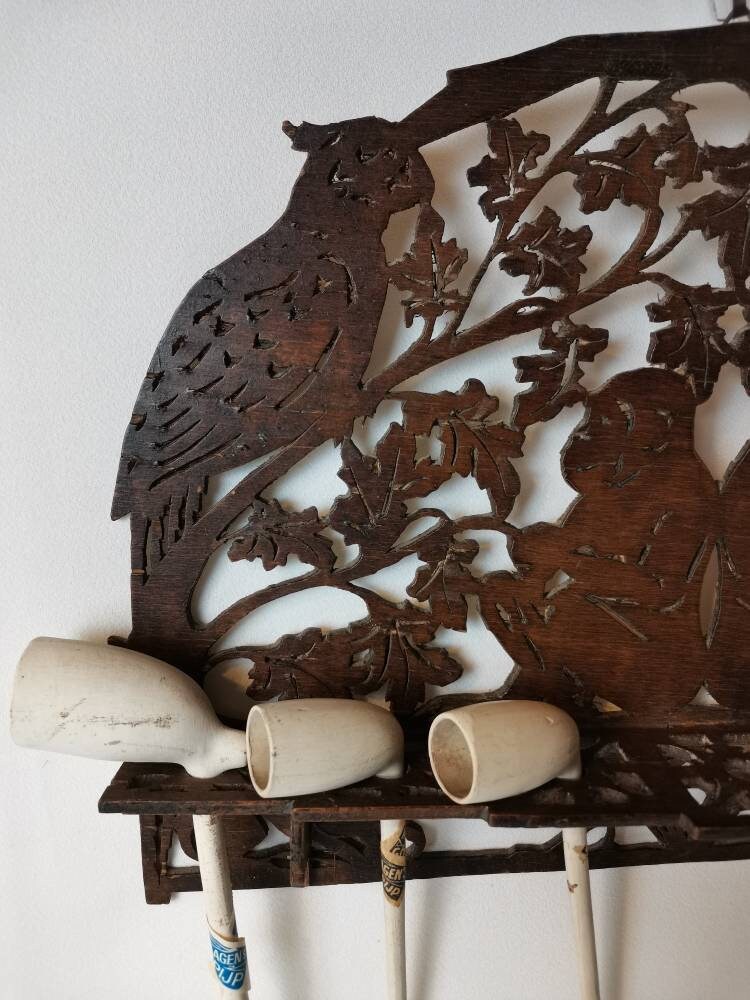 Antique Wood Pipe Rack With 6 Gouda Clay Pipes Goedewaagen | Etsy
