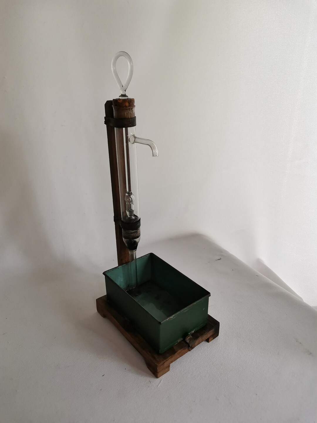 Antique Study Model Water Pump 1920s Glass Model Pump | Model Water ...