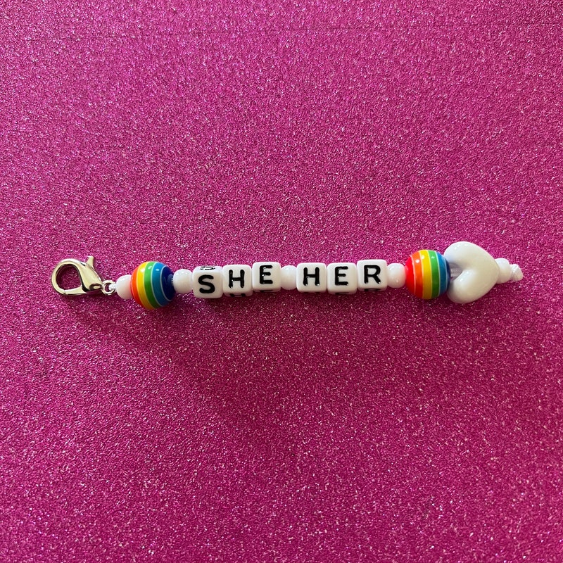 Beaded Badge Reel Pride - Etsy