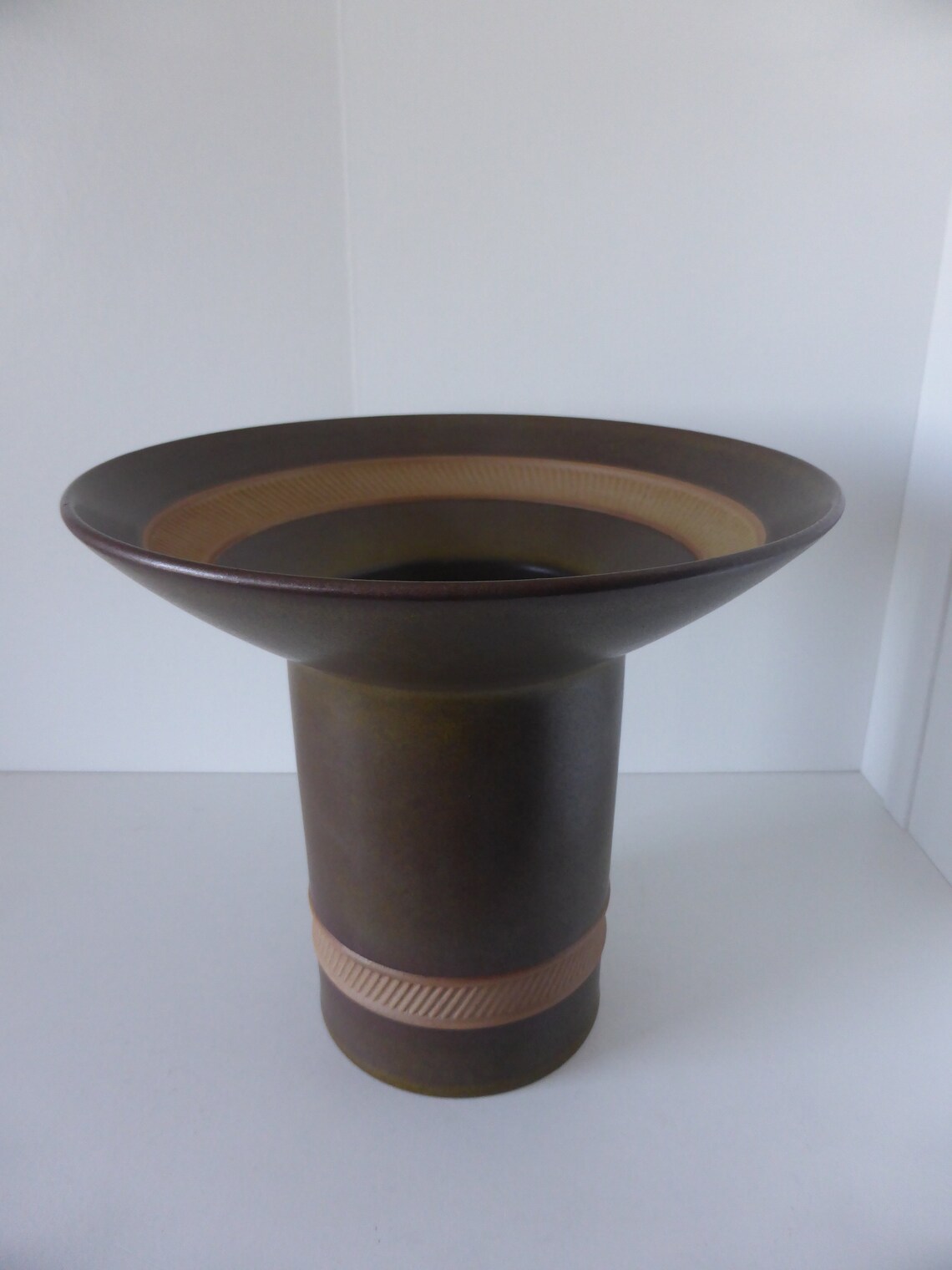 A Very Rare Rosenthal Studio Line Art Vase From Designer Sami Wirkkala ...