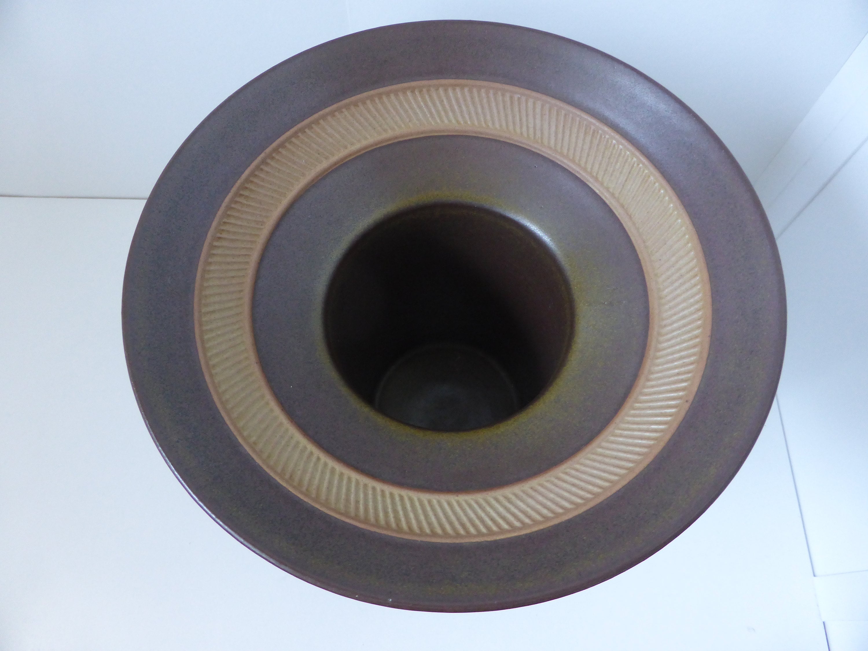 A Very Rare Rosenthal Studio Line Art Vase From Designer Sami Wirkkala ...