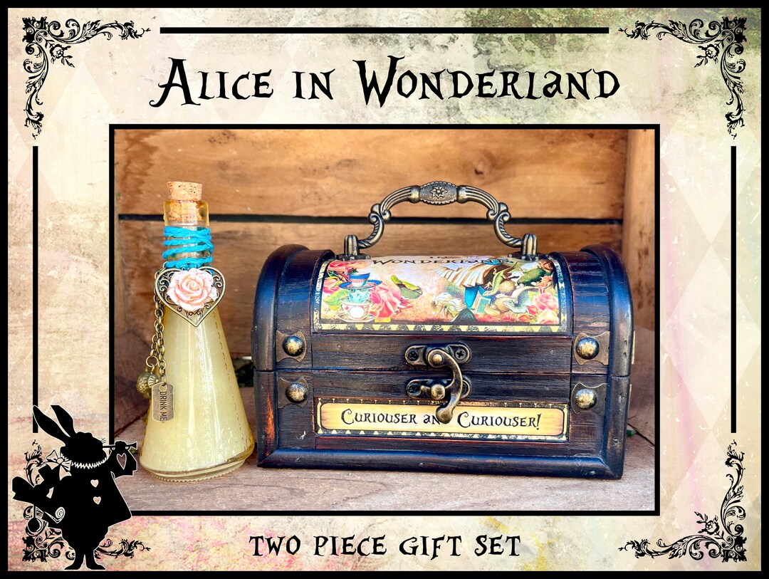 Whimsical Alice in Wonderland Treasure Chest / Box & Drink Me Potion ...