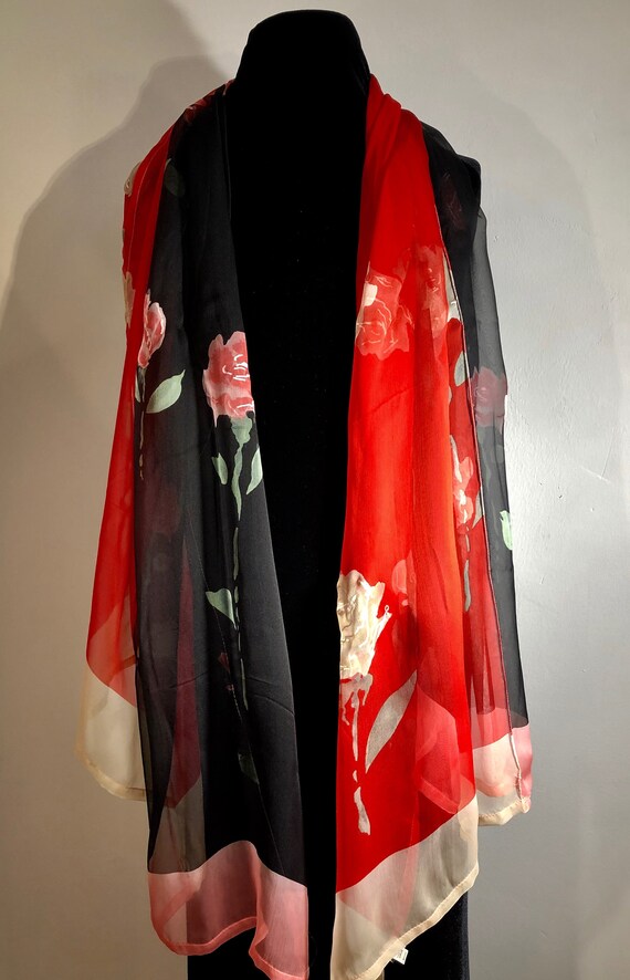 Allea - A luxurious red & black chiffon silk scarf of… - Gem