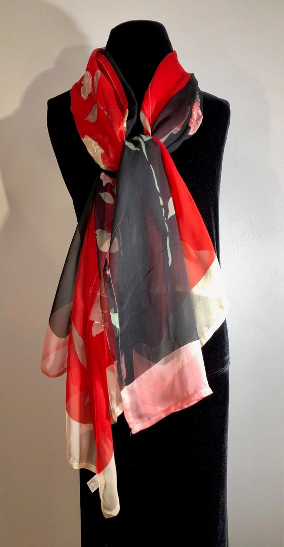 Allea - A luxurious red & black chiffon silk scarf of… - Gem