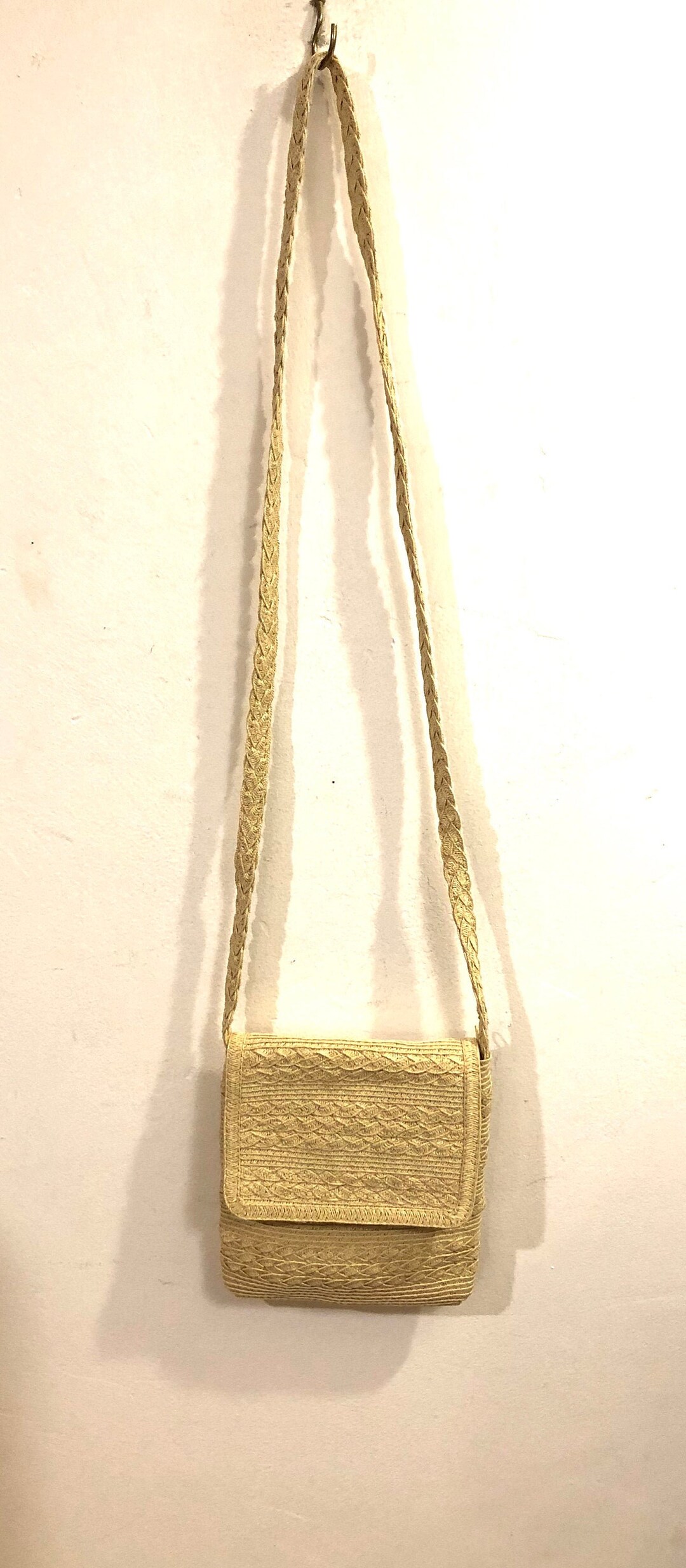 Cappelli Straworld - A Woven Champagne Cross Body Purse With ...
