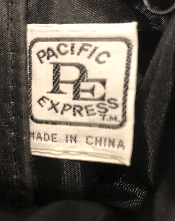 Pacific Express - A very charming cross body black s… - Gem