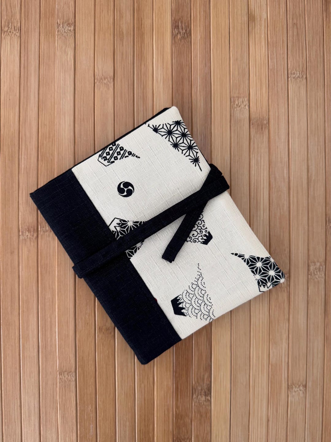 Fabric Folder Pouch | Textured Japanese Fabric | Traditional Japanese ...