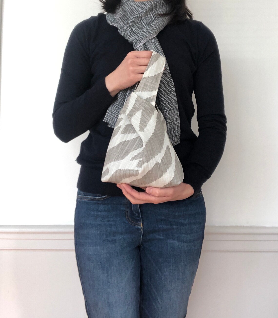 Small Knot Bag With Gusset & Pocket Japanese Textured Fabric Floral ...