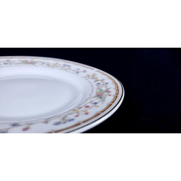 Wellington China - Etsy
