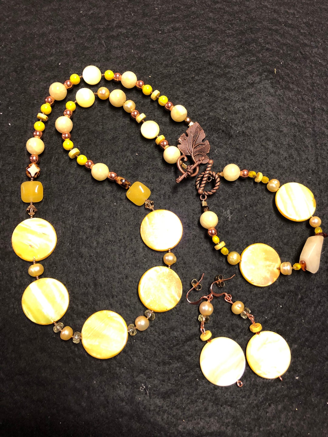 Banana Quartz and Disc Seashells - Etsy