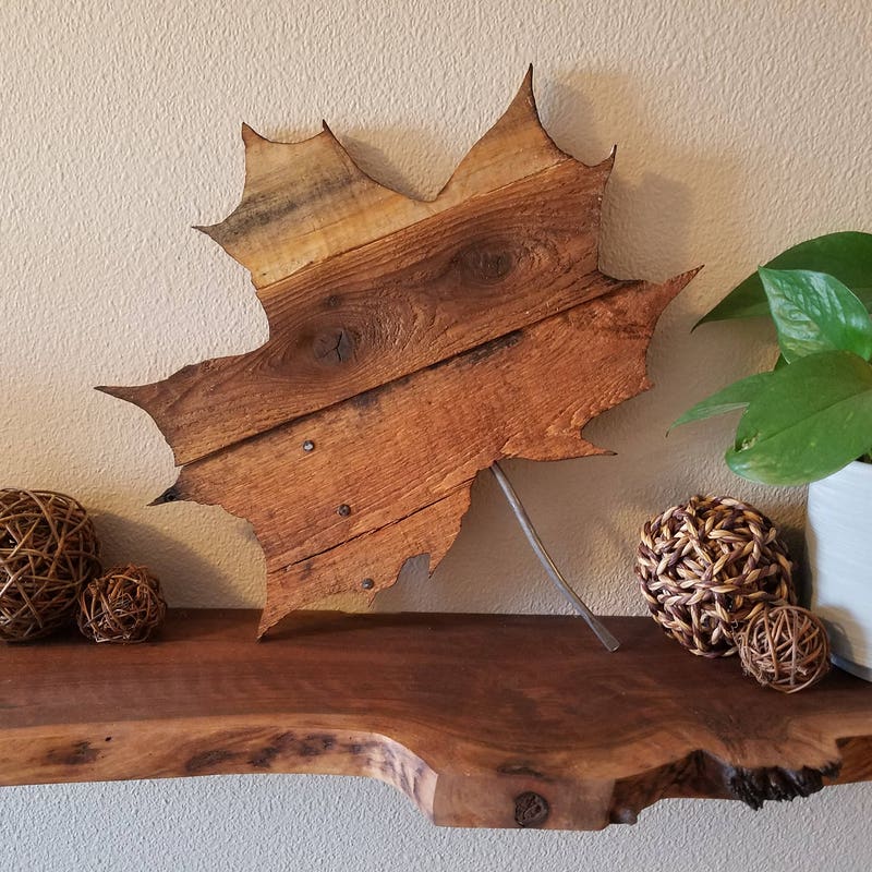 Maple Leaf Sign - Etsy