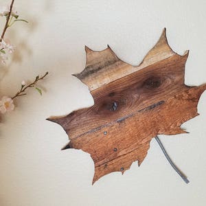 Rustic Maple Leaf Sign - Reclaimed Wood - Pallet Sign - Rustic Home ...