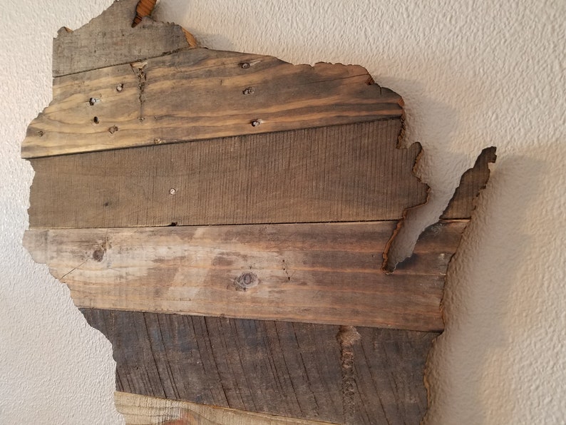 Wisconsin State Sign - Reclaimed Wood - Pallet Sign - Rustic Home Decor ...