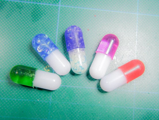 Capsule Pill Silicone Mold, Resin Charms, Accessories, 3D Two Part Mold ...