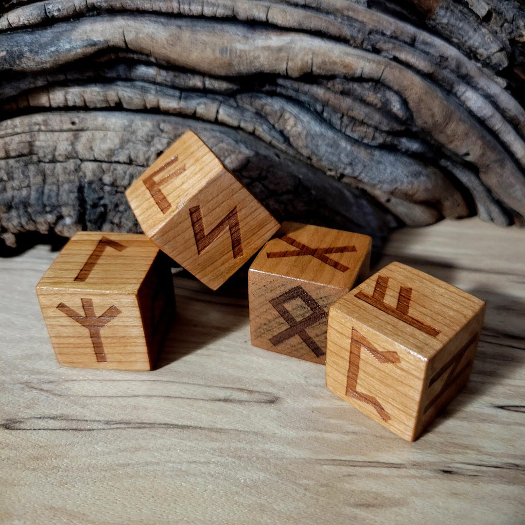 Cherry Elder Futhark Rune Dice: NORNIR - Etsy Australia