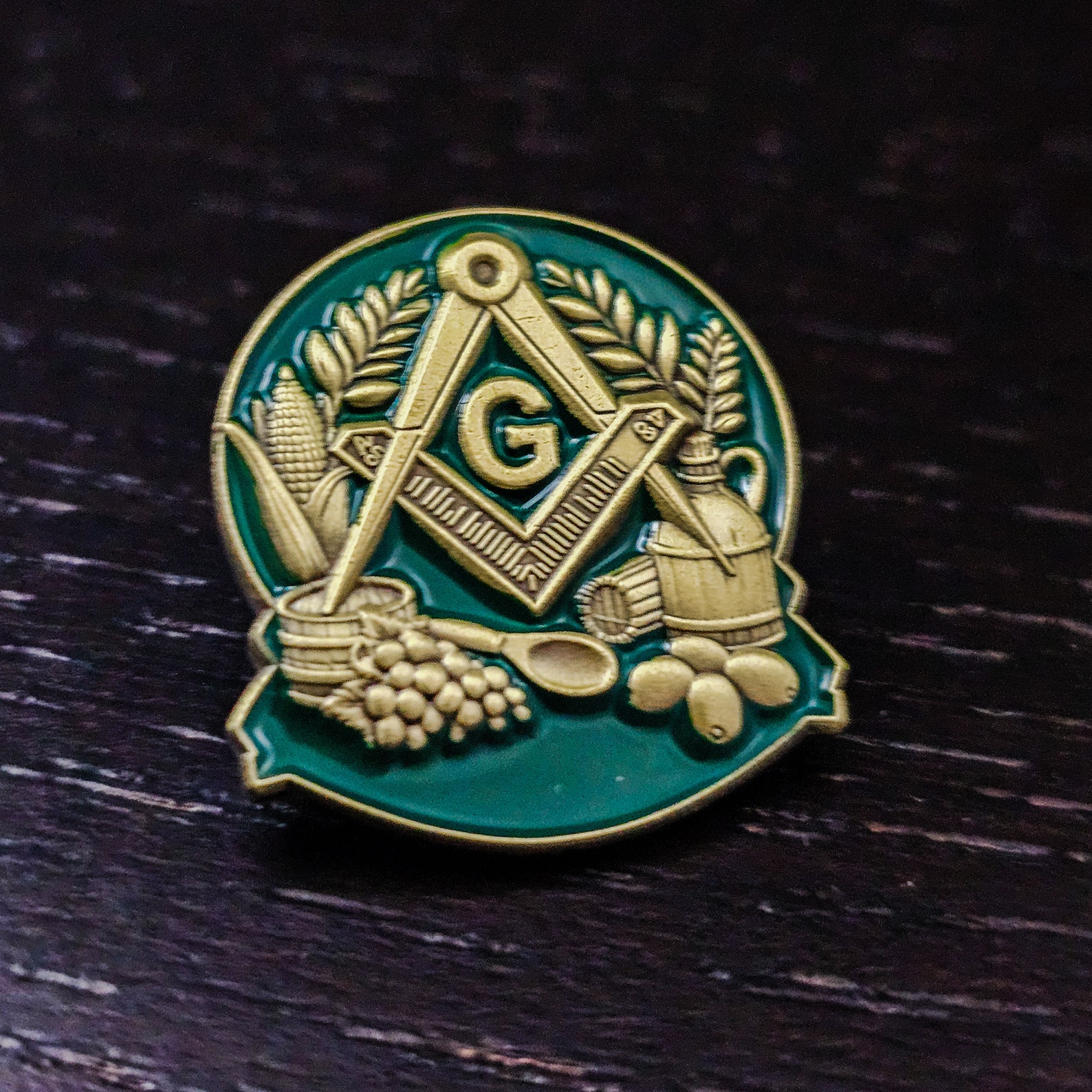 Masonic Corn Wine and Oil Lapel Pin - Etsy Canada
