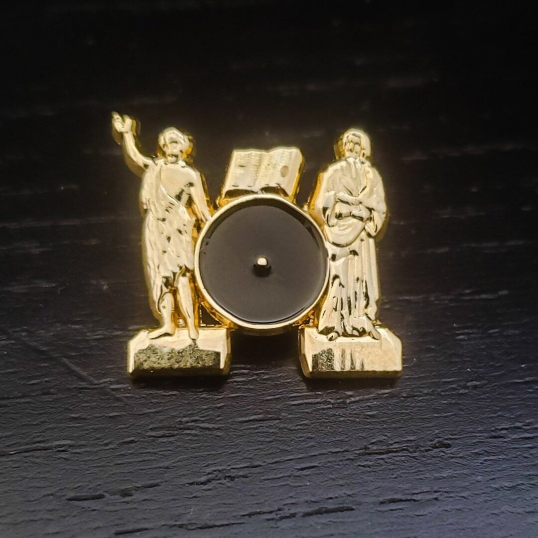 Saints John Lapel Pin – Point Within a Circle - Etsy