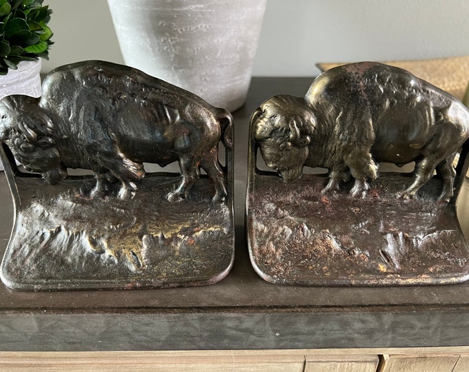 Rare Antique Judd Buffalo Cast Iron Bookends #09695 Western Decor ...