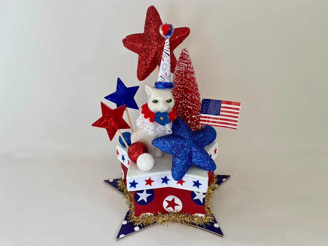 White Cat PATRIOTIC Assemblage OOAK Box Mixed Media Kitsch Retro 4th of ...