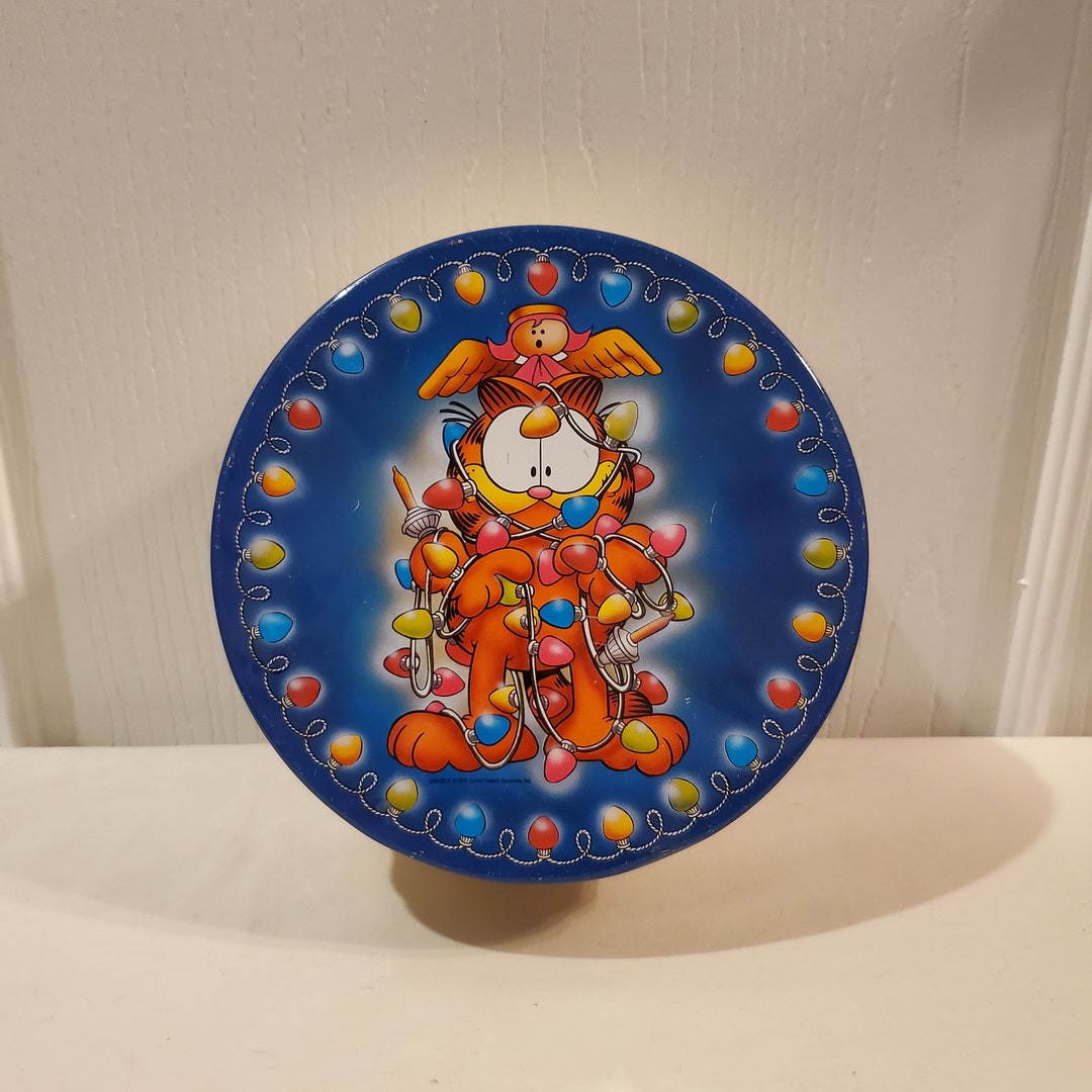 Garfield Wrapped in Christmas Lights Round Tin - Etsy