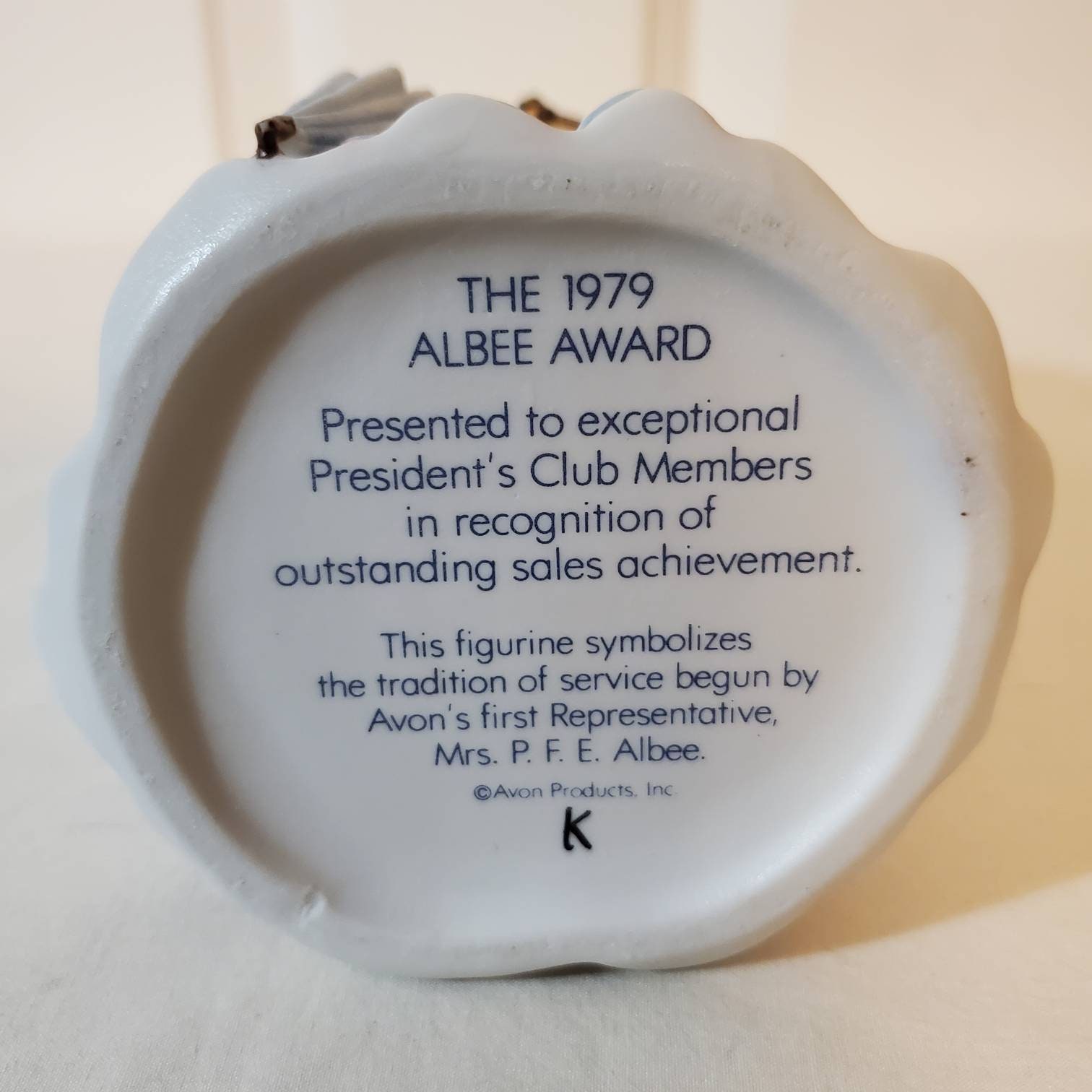 1979 Avon President's Club Mrs. P.F.E. Albee Award - Etsy Canada