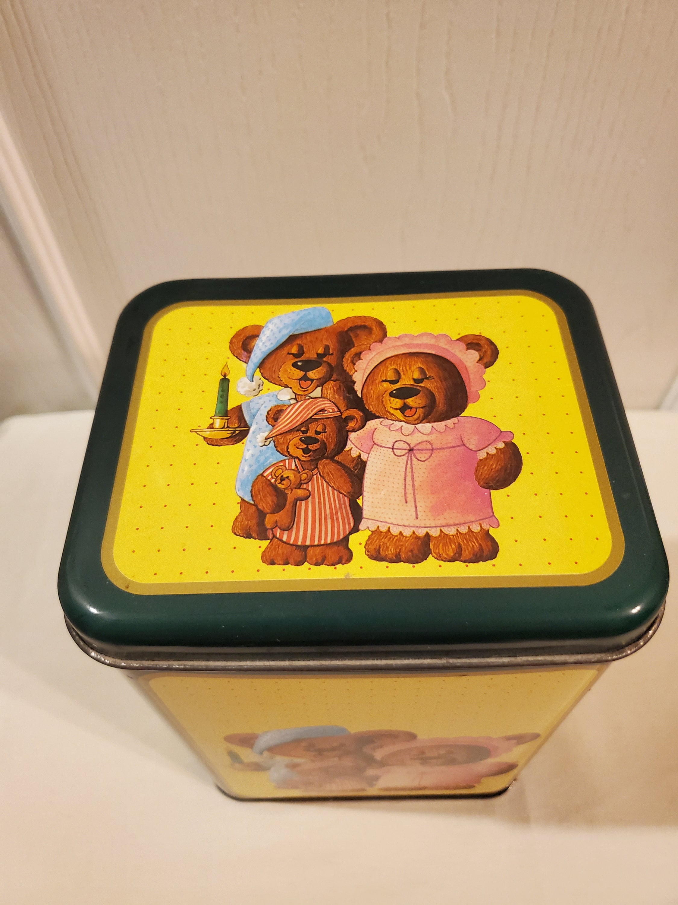 Parco Foods Inc Bedtime Bears Tin 1987 | Etsy