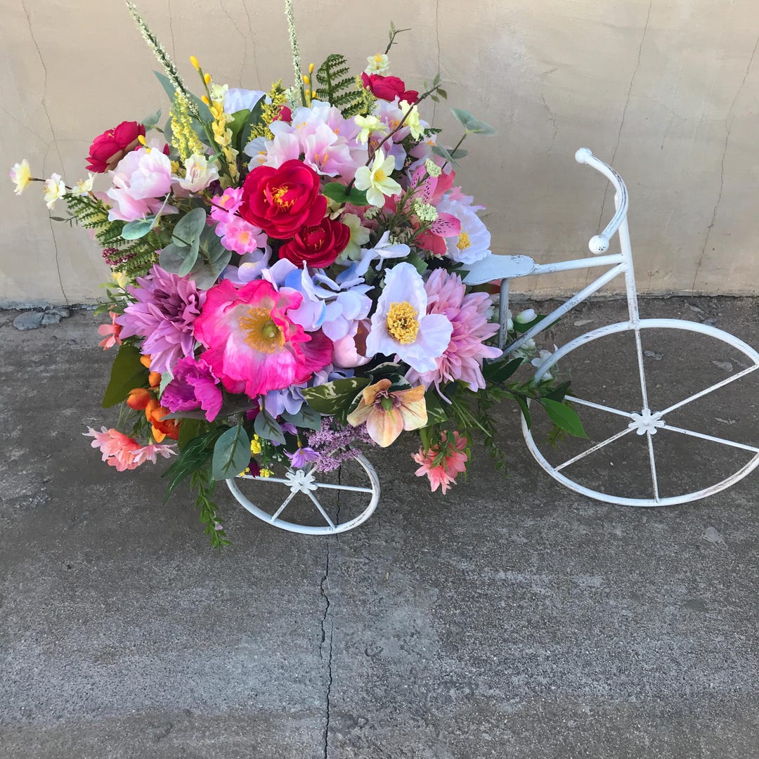 Bike Floral Arrangement,bike Planter,farmhouse Decor,metal Bike Plant ...