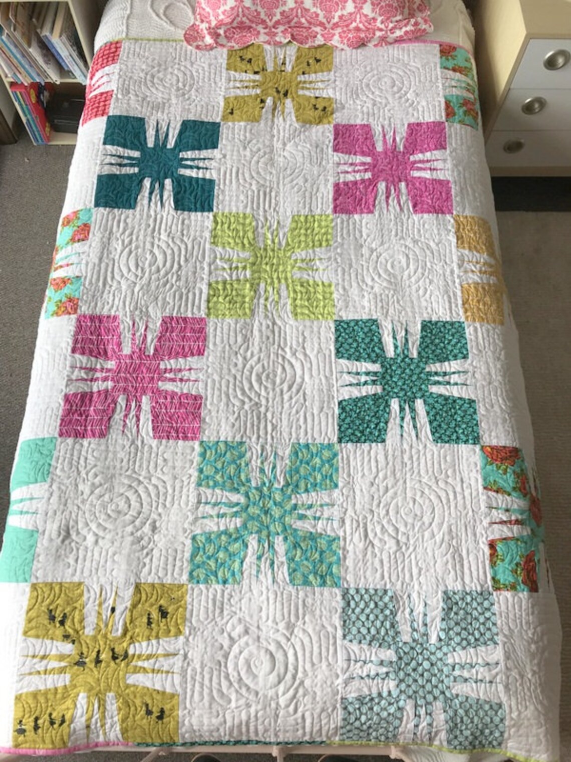 Spikey Star Quilt | Etsy