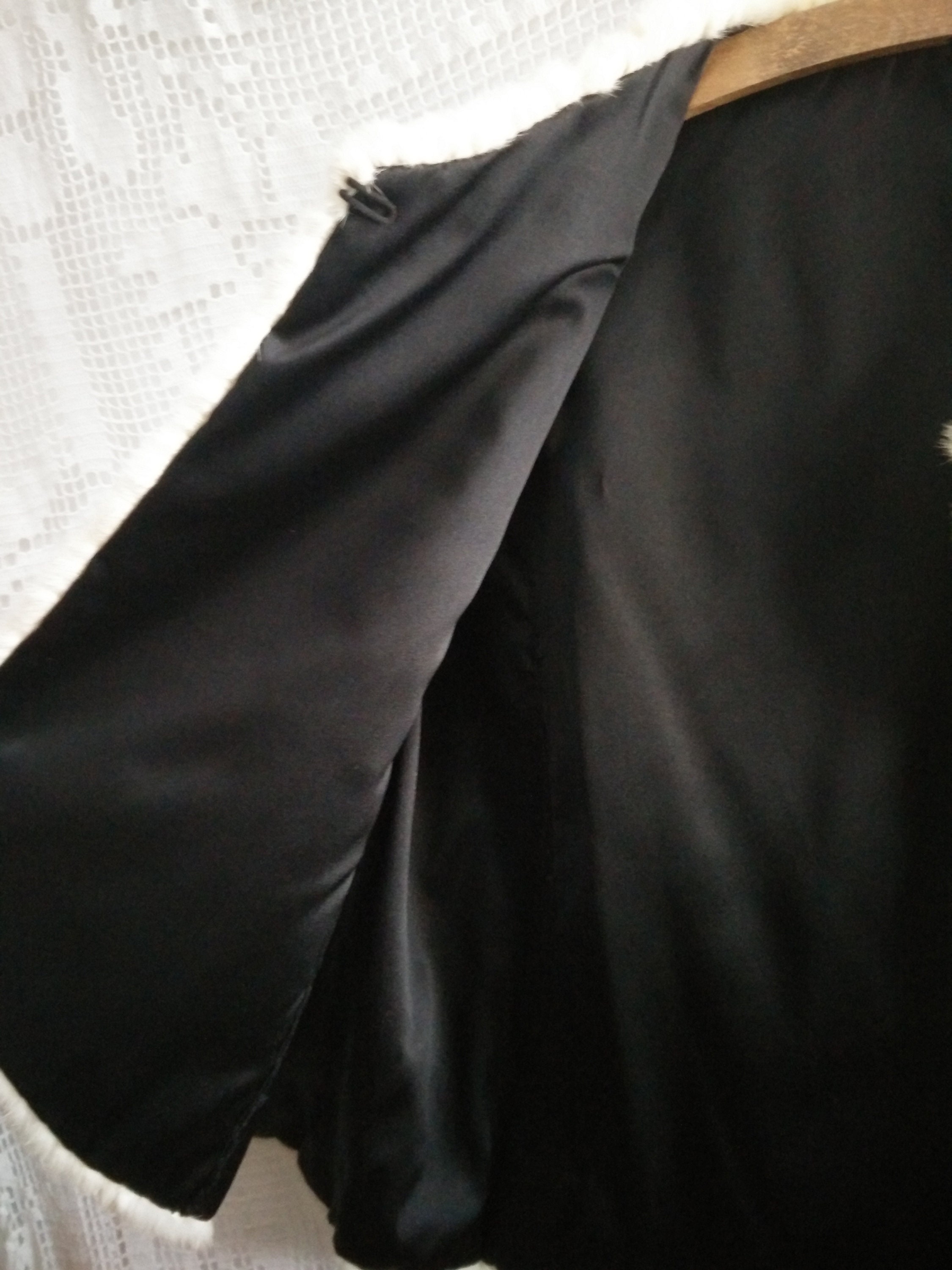 Ermine Cape, Queen Coronation Cape, Real Ermine Fur Cape, Ca 1950-60 ...