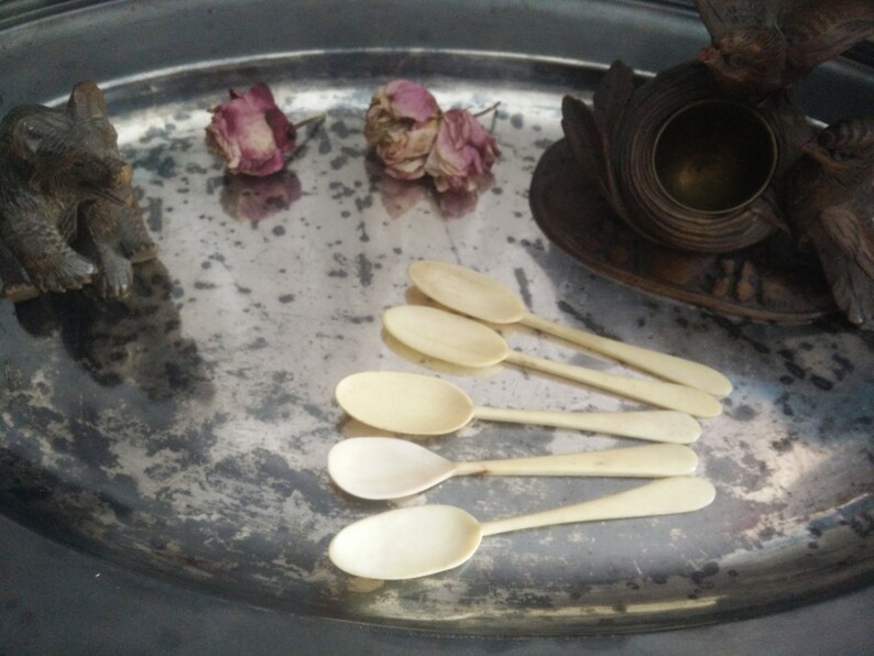 Victorian Carved Bone Spoons Antique Little Spoons Shabby - Etsy