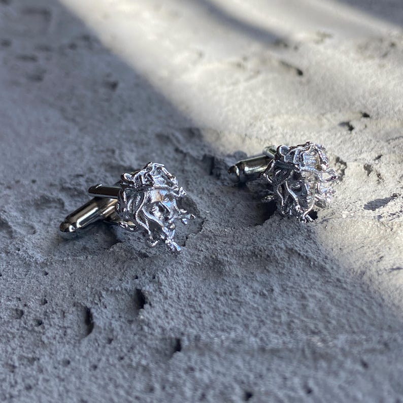Medusa Jacket Collar Chain Brooch-cufflinks-tie Bar Set, Silver Color ...