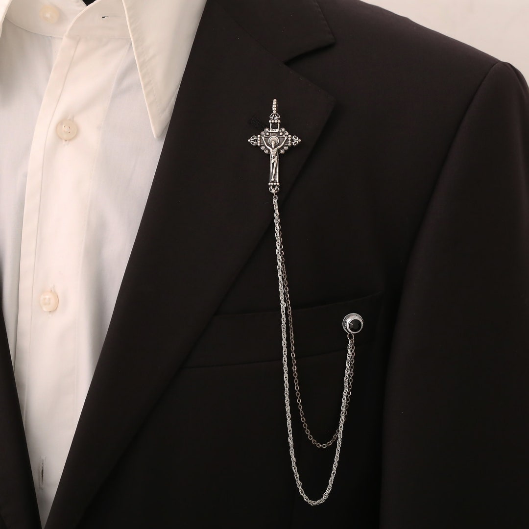 Jesus Lapel Pin, Jesus on the Cross Jacket Chain Brooch, Jacket Pin ...