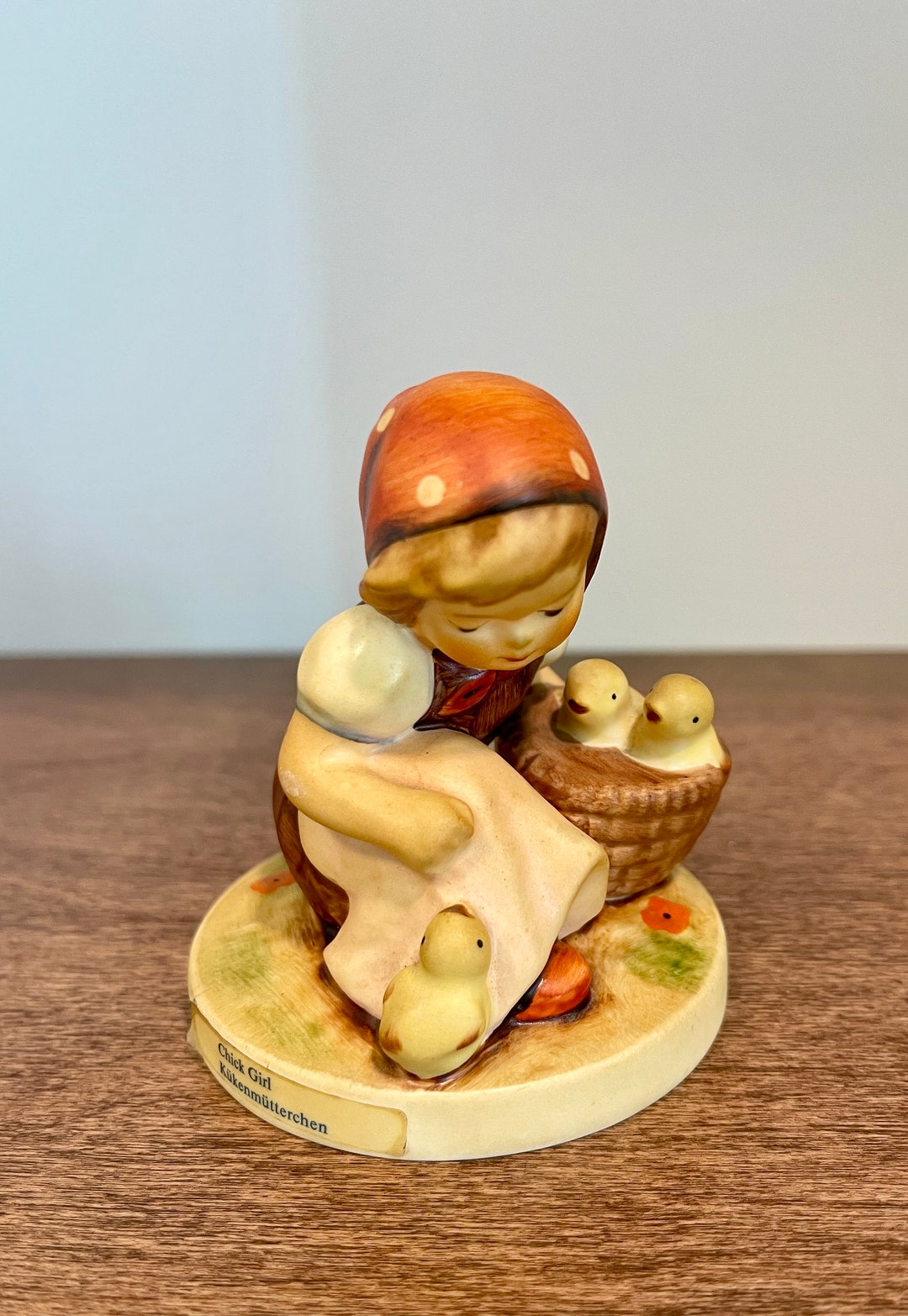 Vintage 1984 Goebel “chick Girl” #57 2/0 M.L. Hummel Kükenmütterchen ...