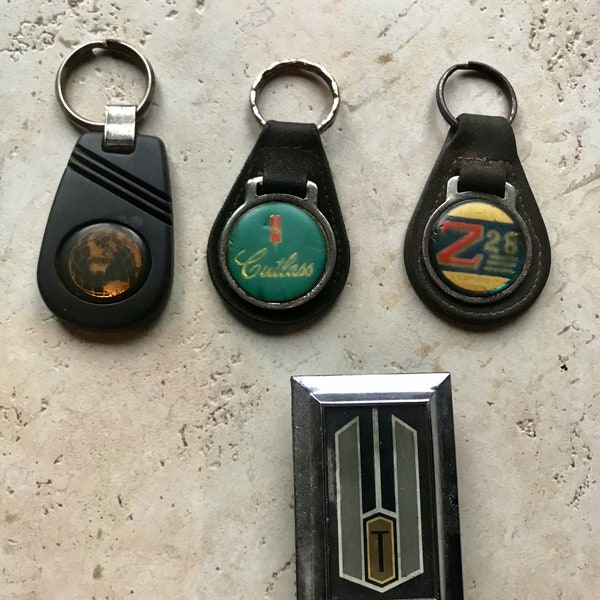 Vintage Camaro Keychain - Etsy