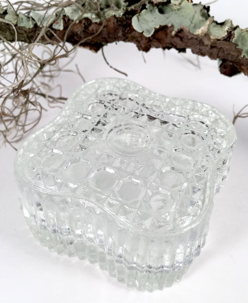 Vintage Retro Pressed Glass Trinket Box Ring Box Jewelry - Etsy