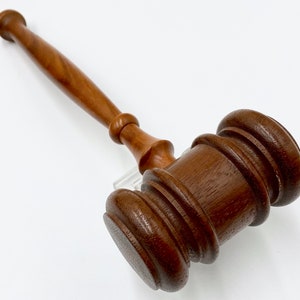 Vintage Wooden Gavel With Clear Acrylic Stand Auctioneer Gavel Judge ...