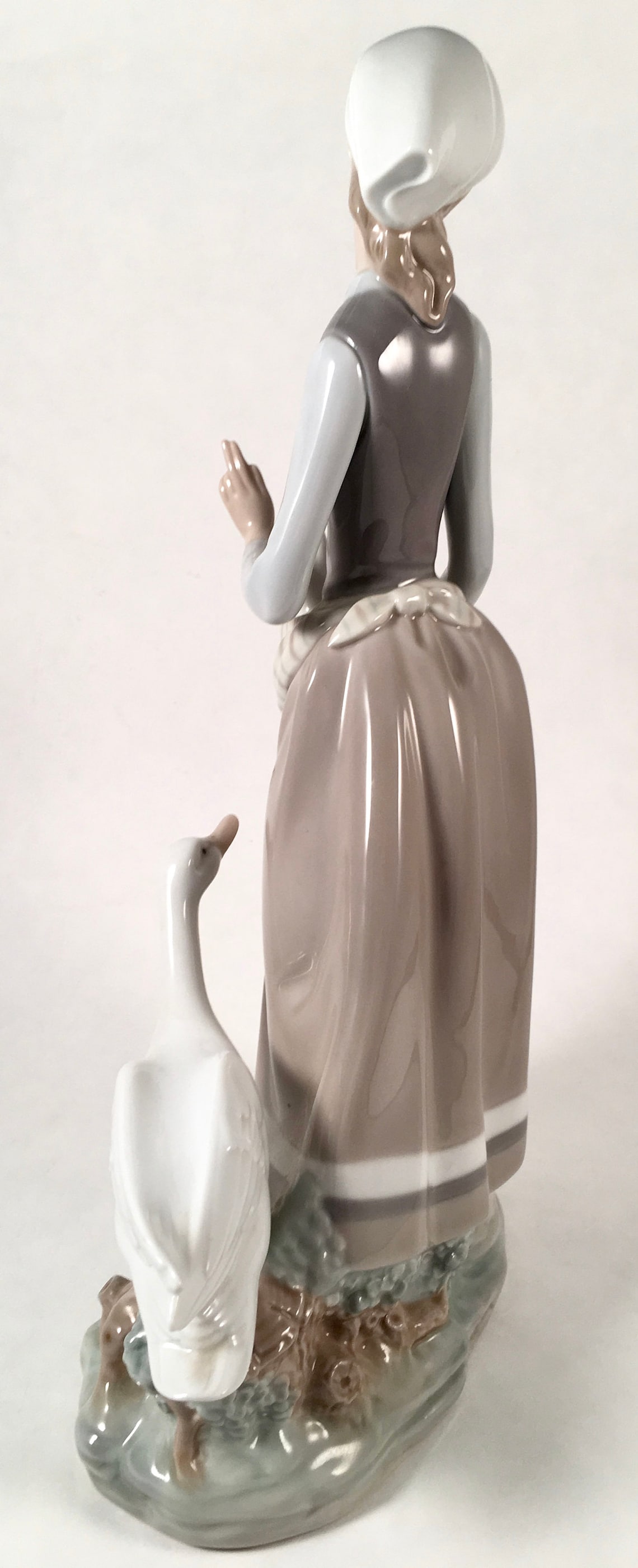 Lladro Porcelain Girl With Goose Figurine Statue 4815 - Etsy