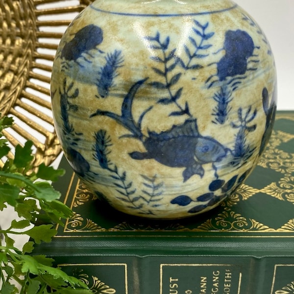 Ming Vase - Etsy