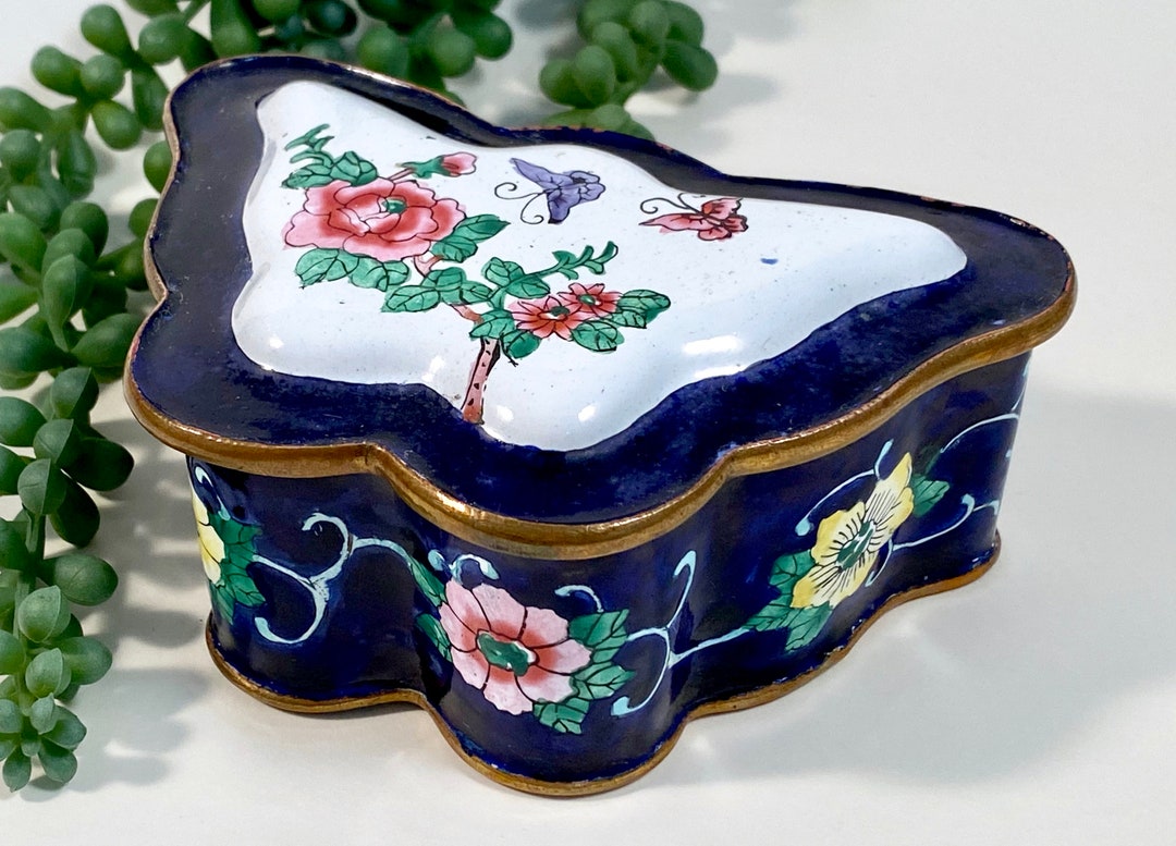 Vintage Enameled Trinket Box | Dimensional Butterfly Shaped Box ...