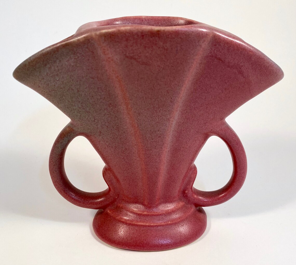 Vintage Niloak Pottery Fan Vase Ombre Matte Mulberry and - Etsy