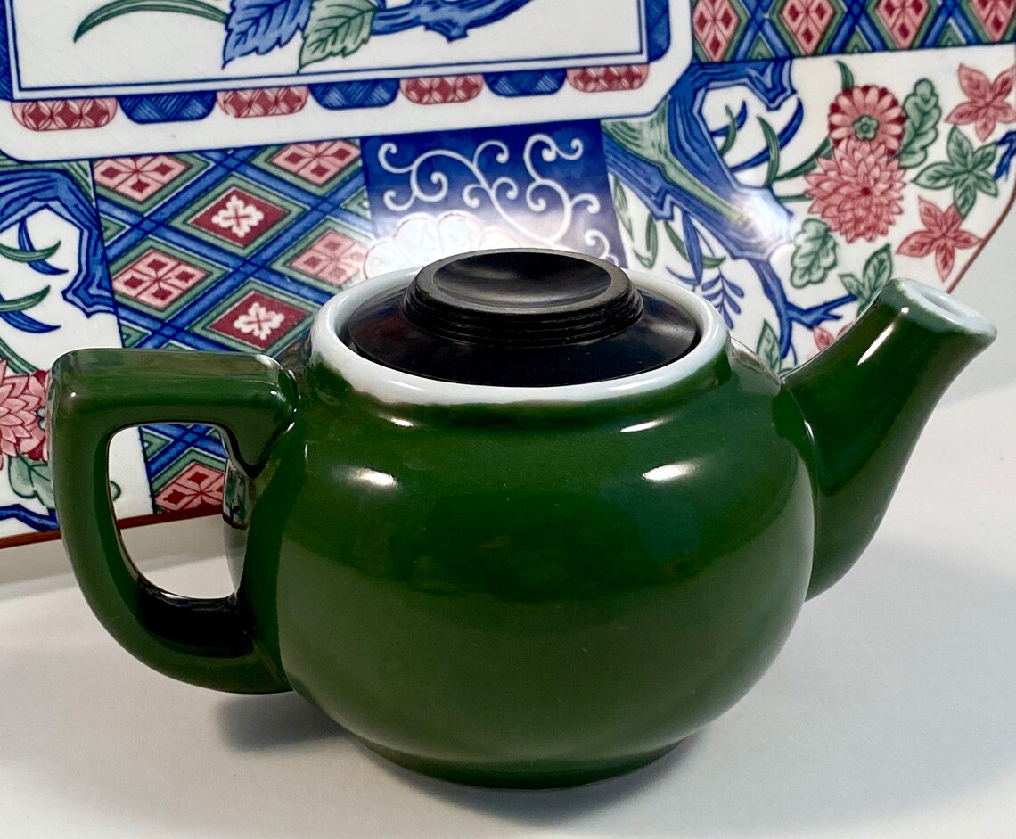 Small Vintage Tea Pot | Individual Tea Pot With Built-in Strainer ...