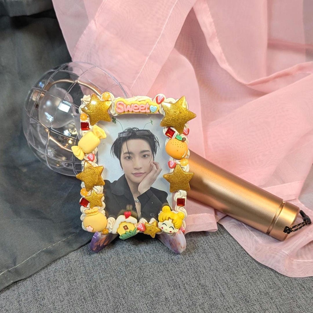 Handmade Kawaii Decorated Toploader: Gold Star K-pop Photocard Holder ...