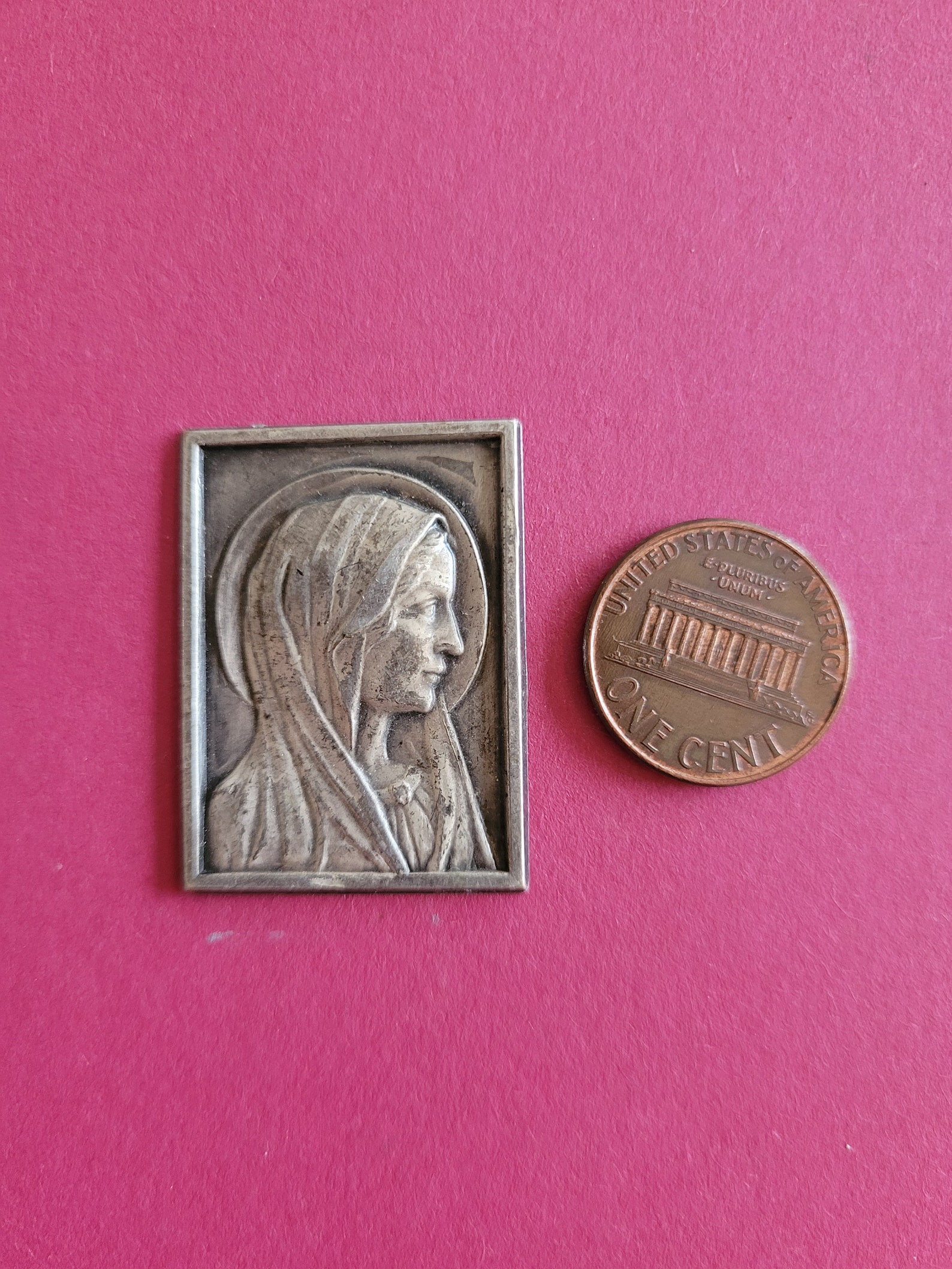 DIY Religious Vintage Silver Plated Catholic Relic Reliquary Shield ...