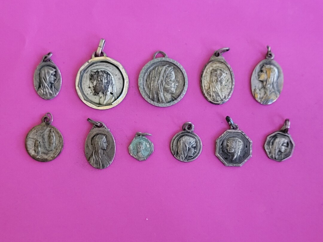 Vintage Lot of 11 Silvered Catholic Religious Medals/medal Pendant of ...