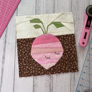Turnip Paper Pieced Mini Quilt Pattern. - Etsy
