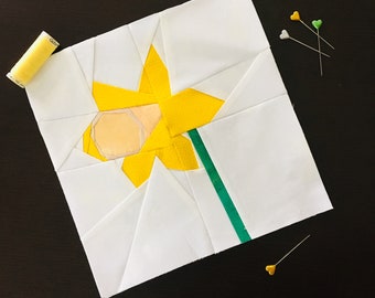 Daffodil Quilt Block | Etsy