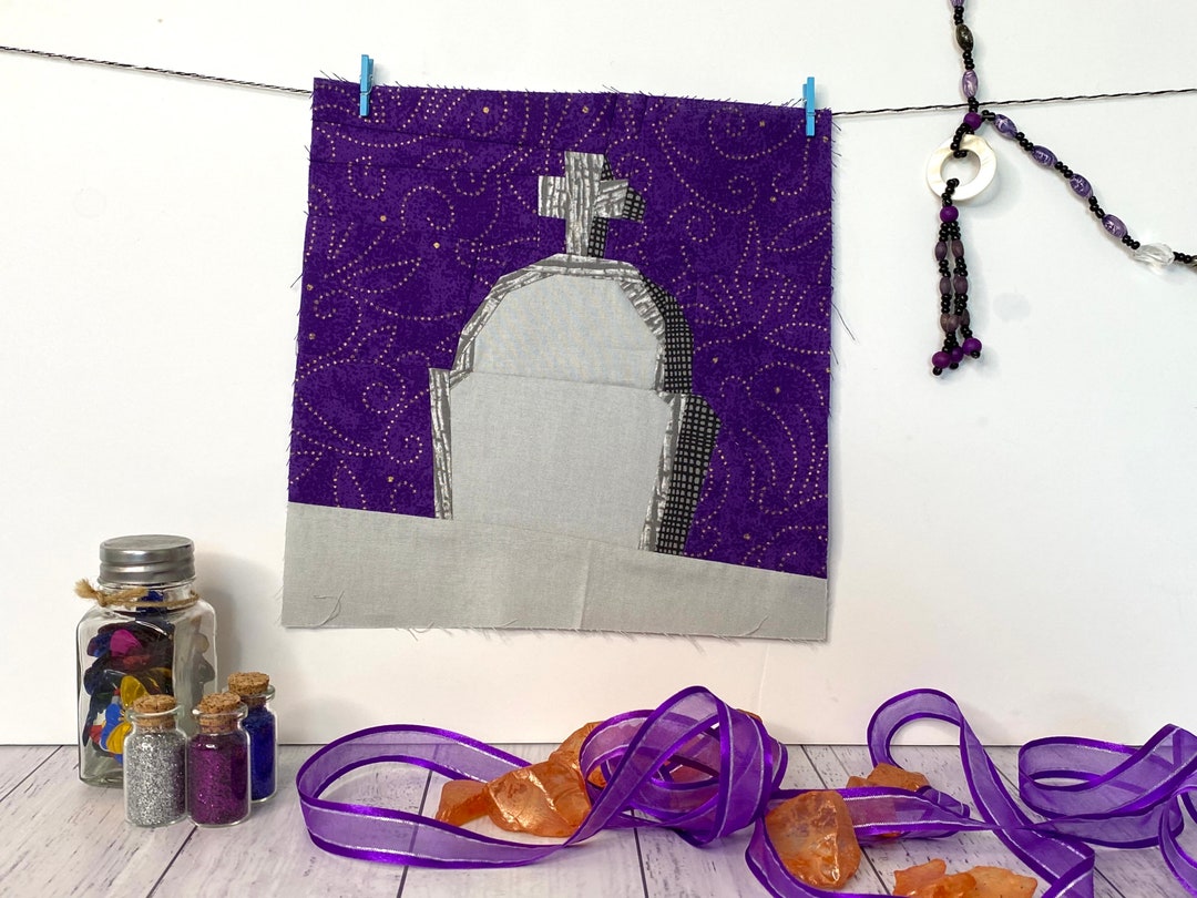 Tombstone, Halloween Quilt Block Pattern - Etsy